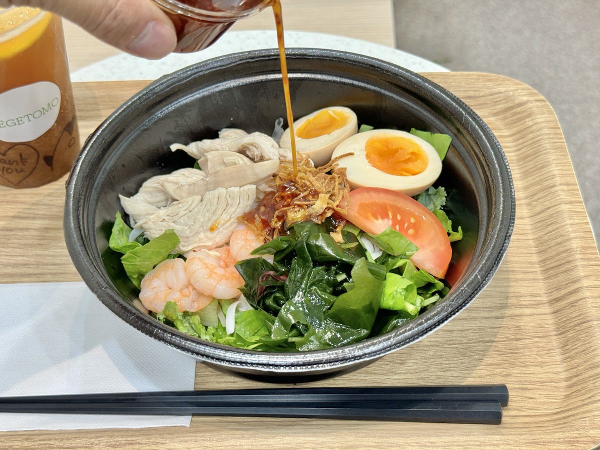 吉祥寺のサラダ店「VEGETOMO」濃厚超もっちりグリークヨーグルト＆一見、普通の海藻サラダ | 吉祥寺ファンページ